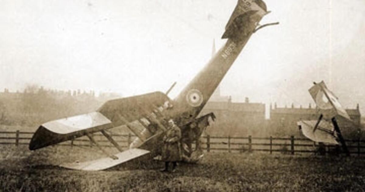 Mathematics in War and Peace - Flying Mathematicians