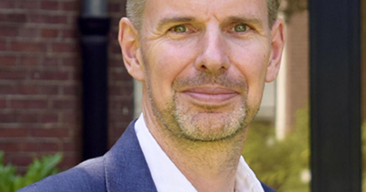 Professor Peter Knight | Gresham College