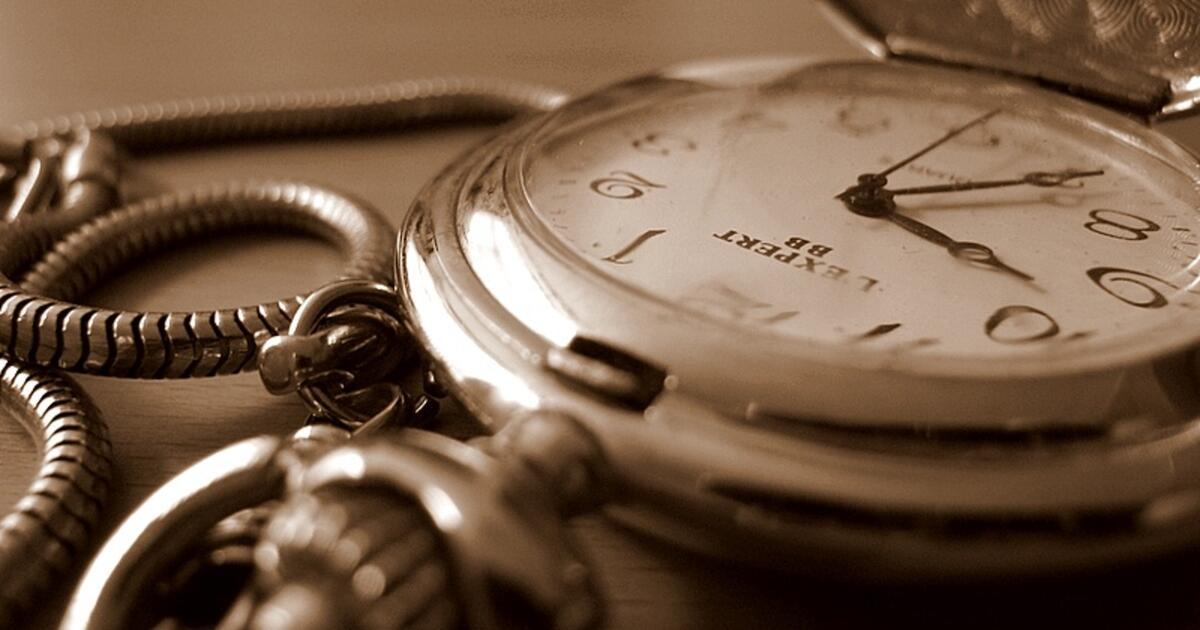 Time for a Change: Introducing irreversible time in economics